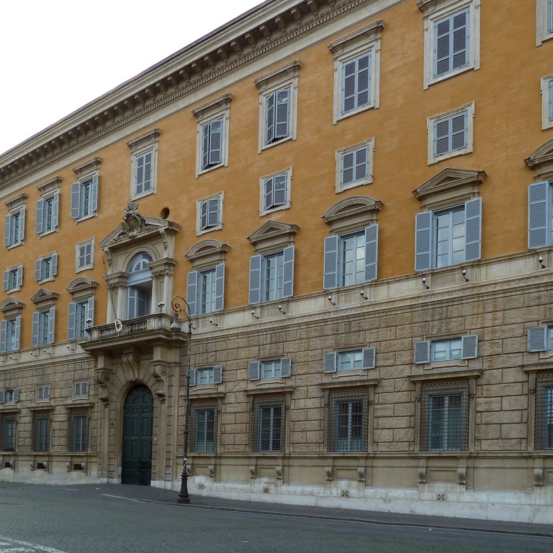 Palazzo del Sant'Uffizio - Edificio amministrativo vaticano a Roma, Italia