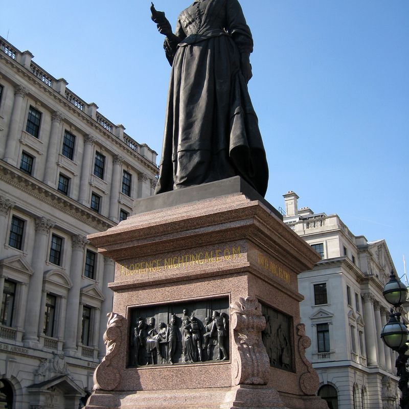 Statue de Florence Nightingale - Sculpture en bronze à Waterloo Place ...